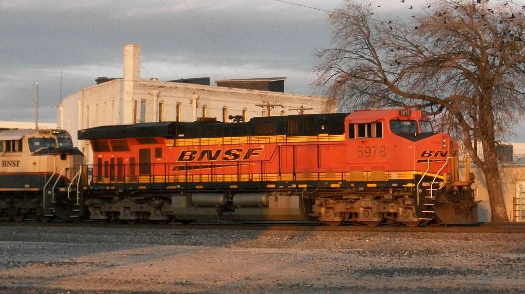 BNSF 5978